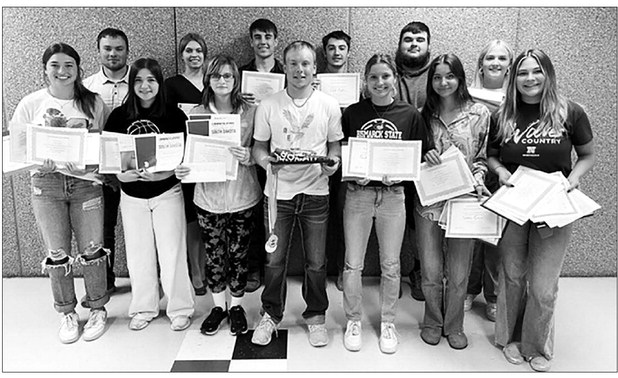 TLHS seniors awarded scholarships | Timber Lake Topic